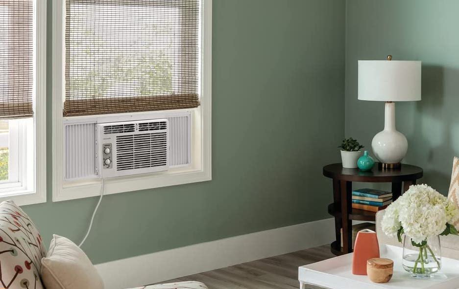 7 Best Window Air Conditioners For Your Home of 2022 - PropertyNest
