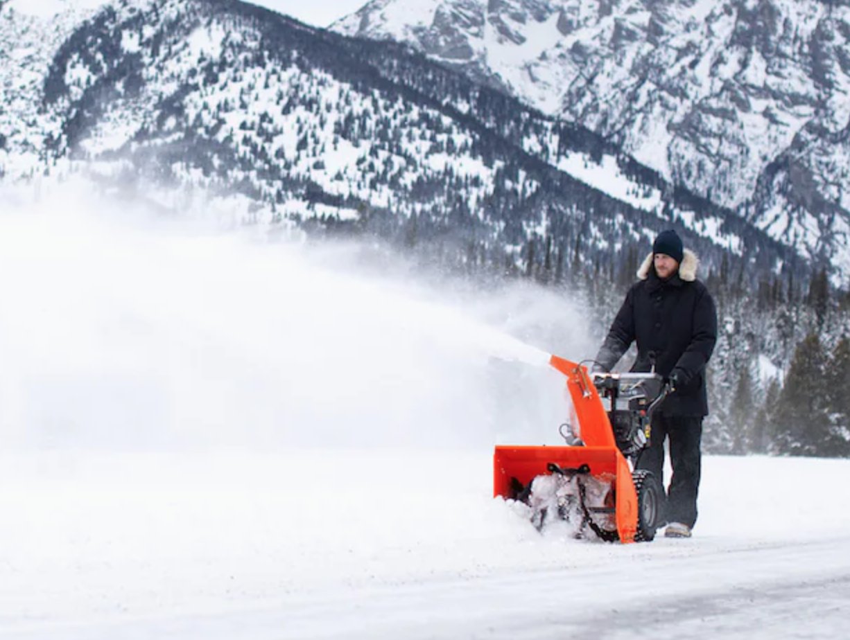7 Best Snowblowers for Your Property of 2023 - PropertyNest